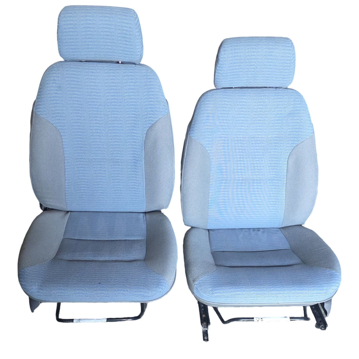 A057 -VR Holden Commodore Sedan / Wagon - FRONT Seats SET with rails a ...
