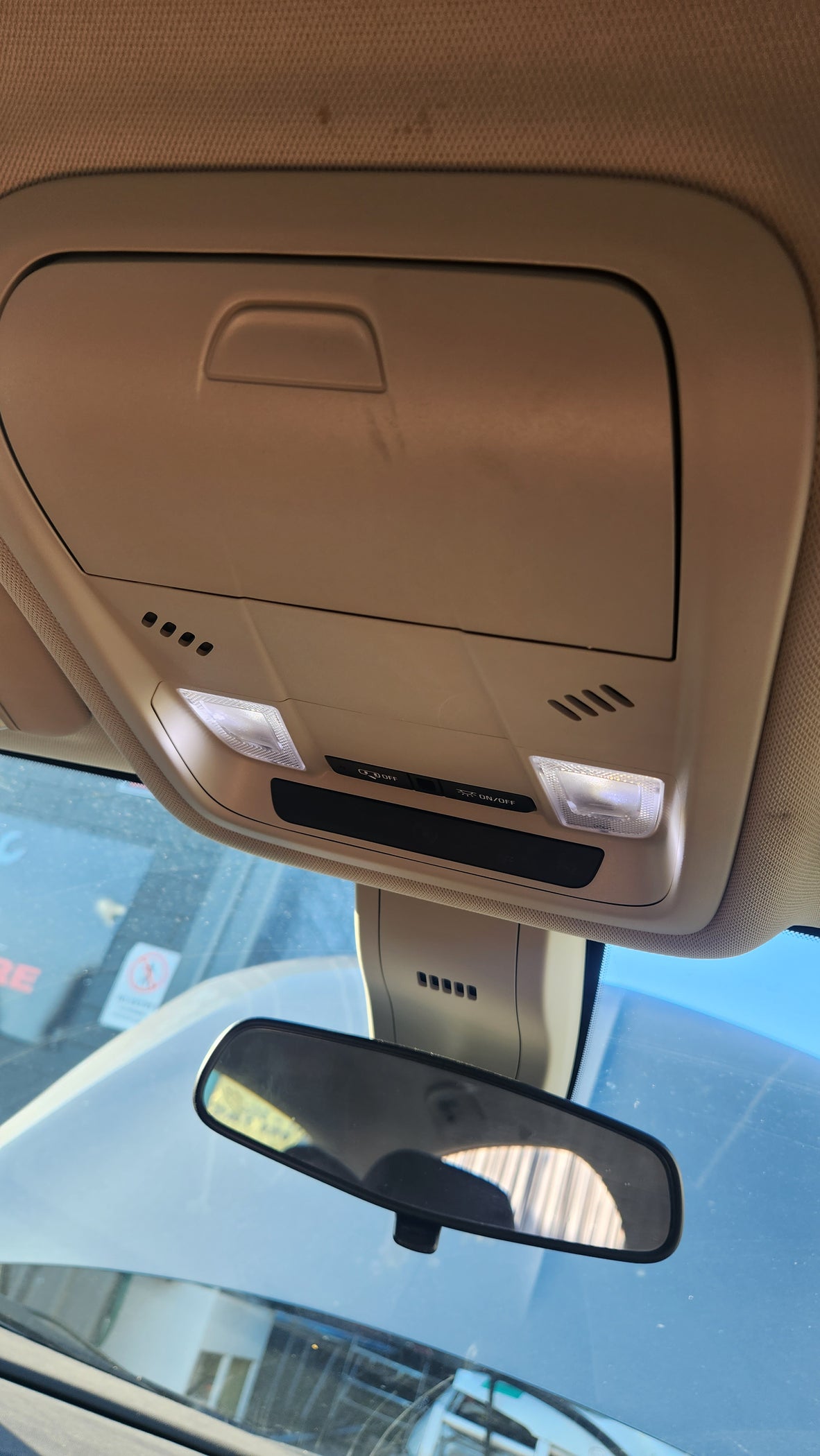 A107 - ZB HOLDEN COMMODORE - Interior Light Pocket — Commodore Auto ...