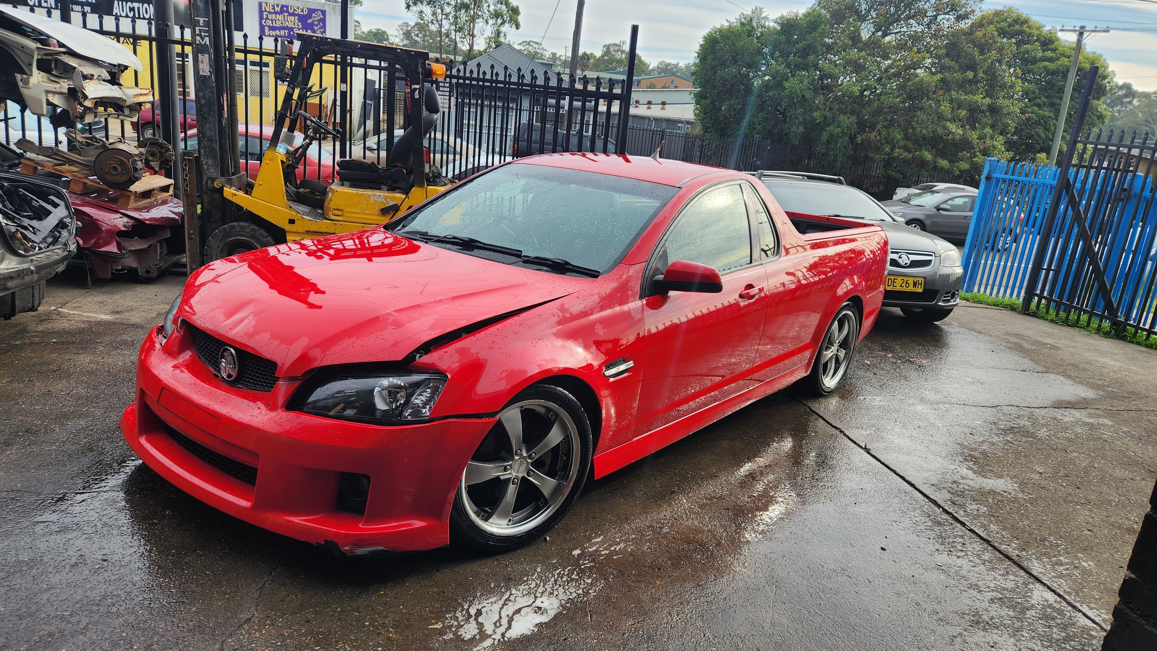A115 - VE/VF HOLDEN COMMODORE UTILITY - QUATER WINDOW GLASS - DRIVER'S ...