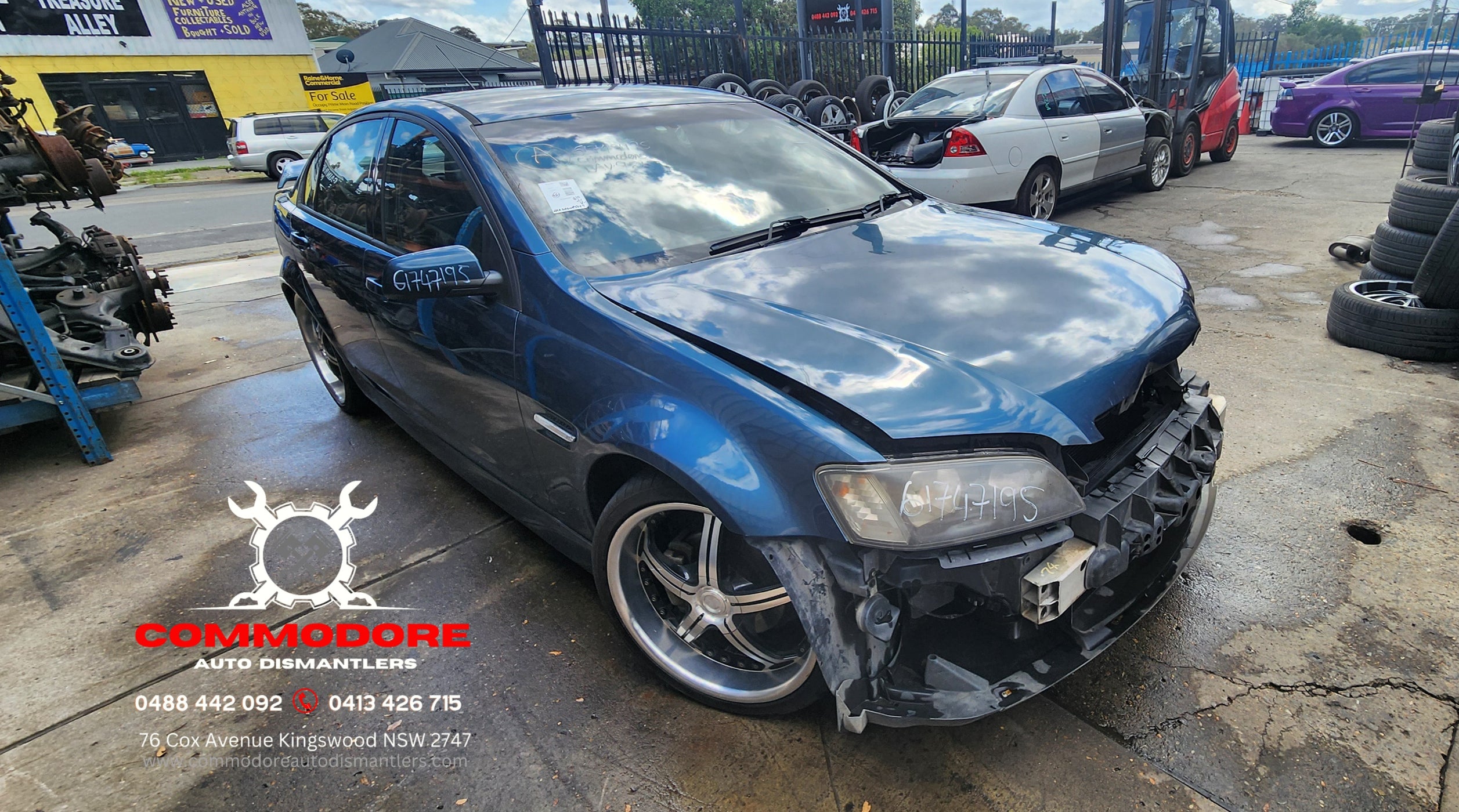 A237 - VE HOLDEN COMMODORE SEDAN - Jack Kit — Commodore Auto Dismantlers