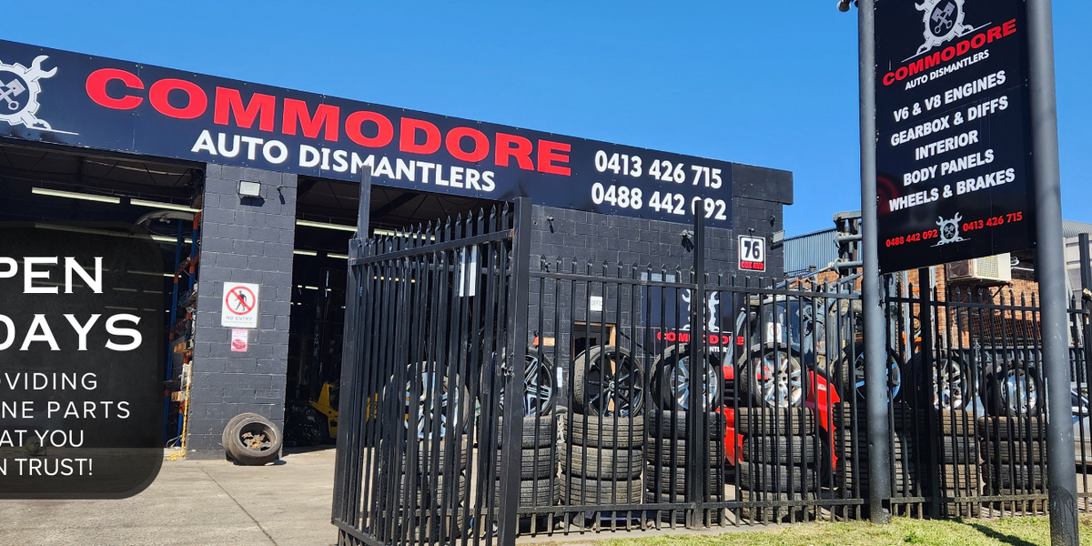 VT SERIES 1 - Taillight Loom - SEDAN — Commodore Auto Dismantlers