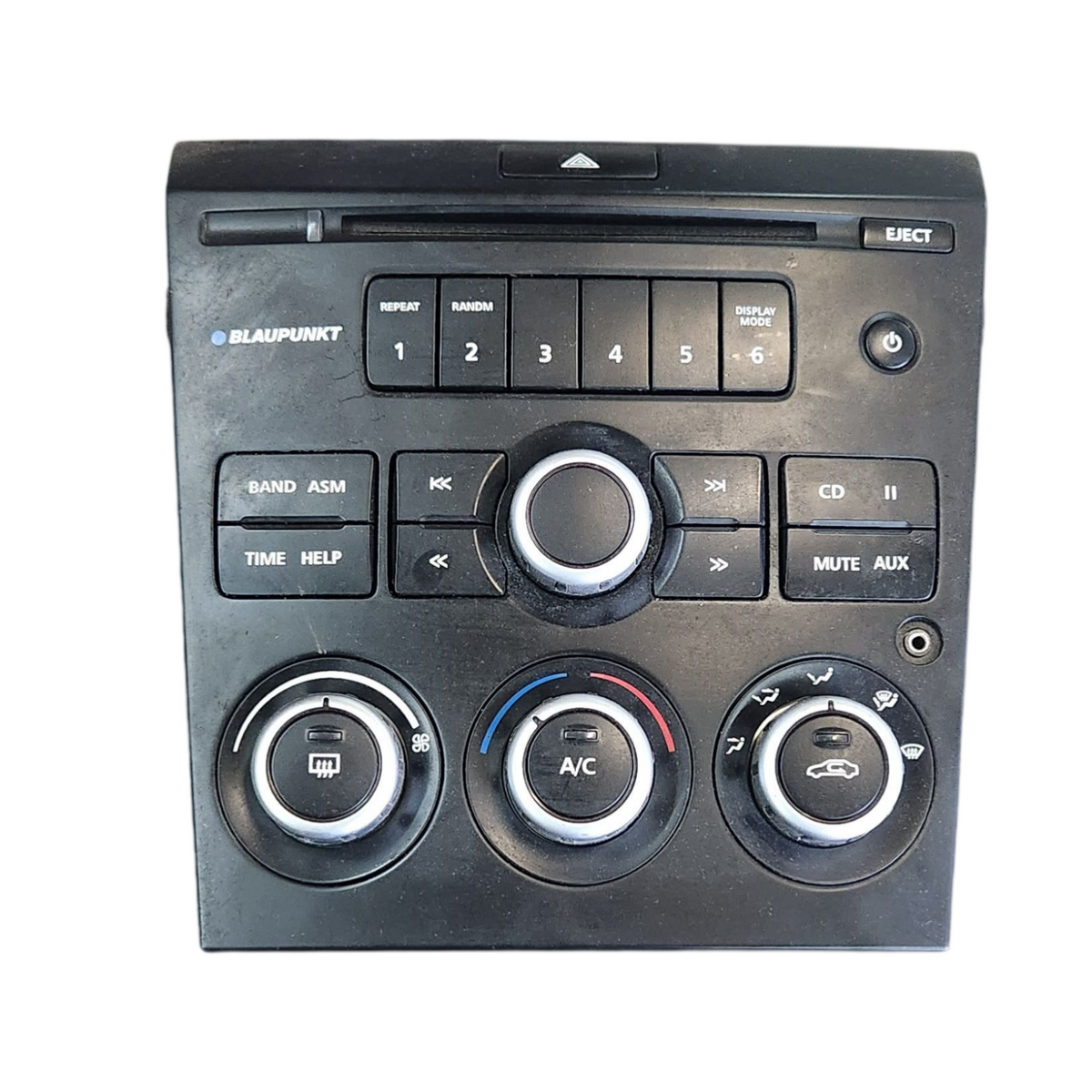 A211 - VE SV6 WAGON - Stereo Face — Commodore Auto Dismantlers