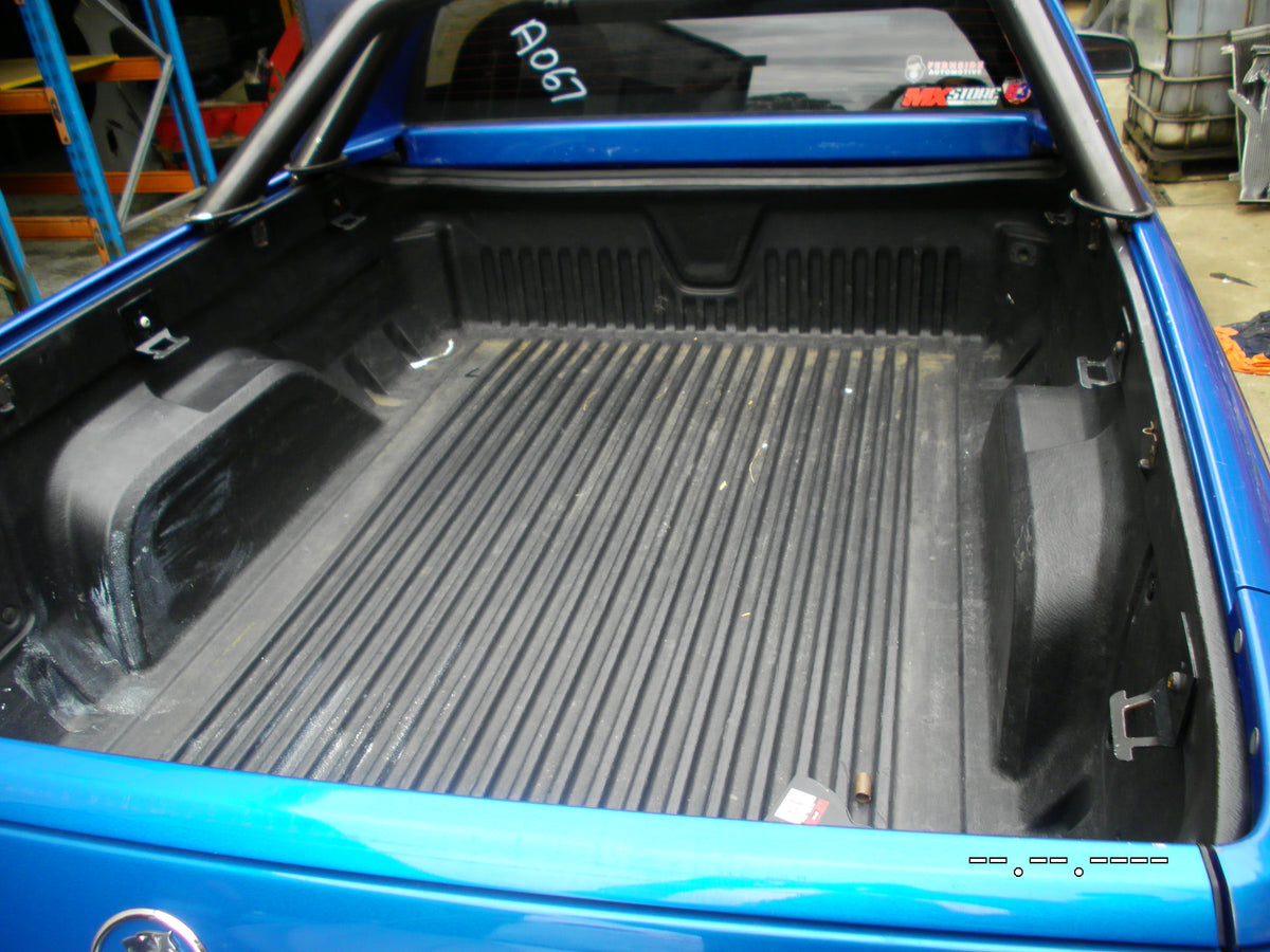 Ve Sv6 Ute - Ute Tub Liner — Commodore Auto Dismantlers