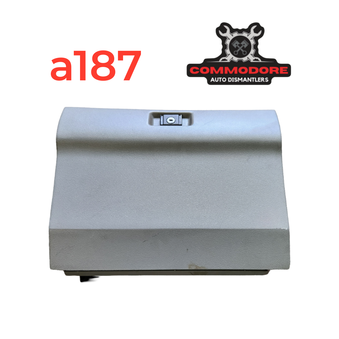 A187 - Vs Acclaim - Glovebox — Commodore Auto Dismantlers
