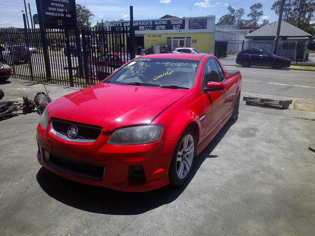 Ve Sv6 Ii Utility - Rear Cradle — Commodore Auto Dismantlers