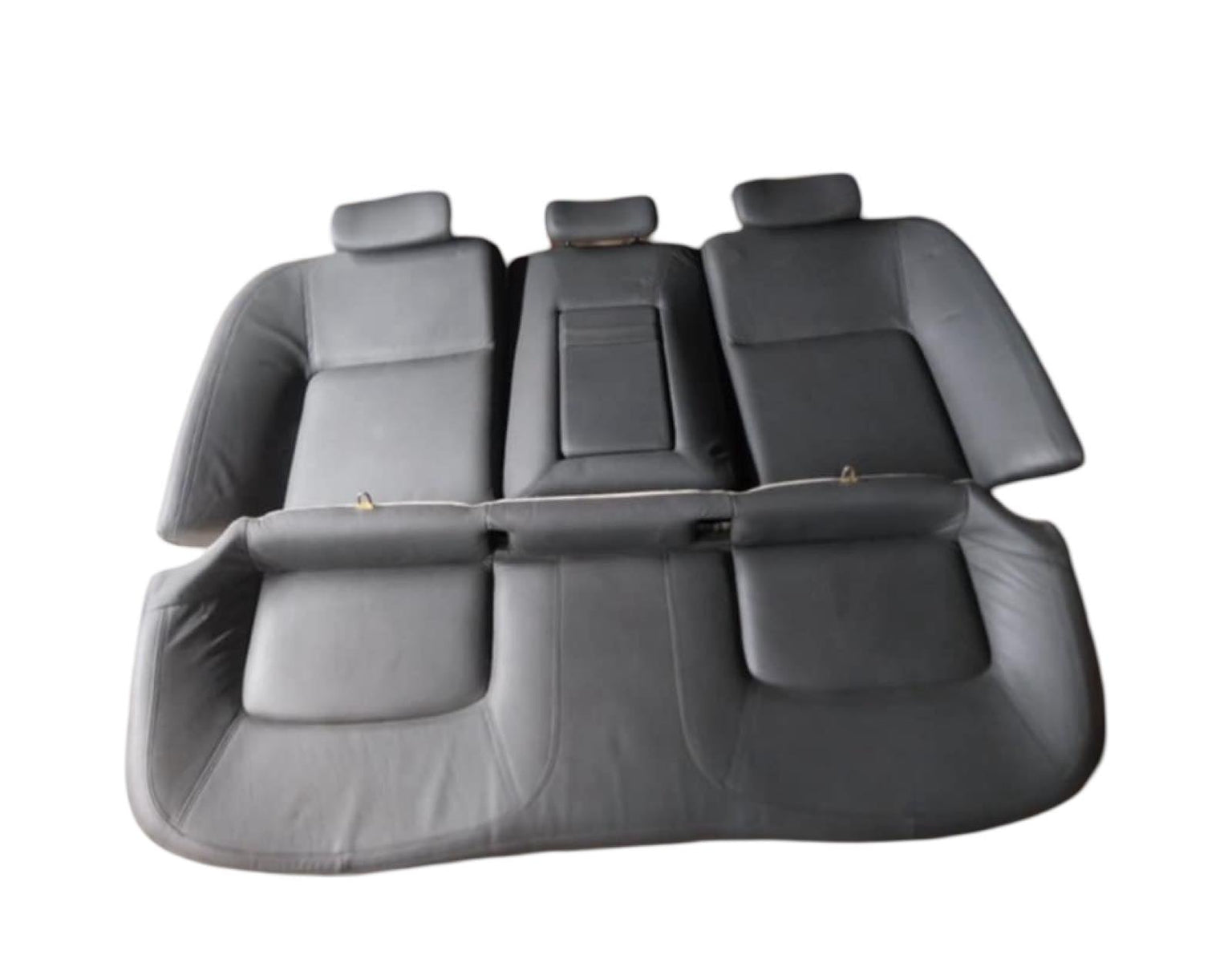 SEATS / SEAT POCKETS / SEAT RAILS — Commodore Auto Dismantlers