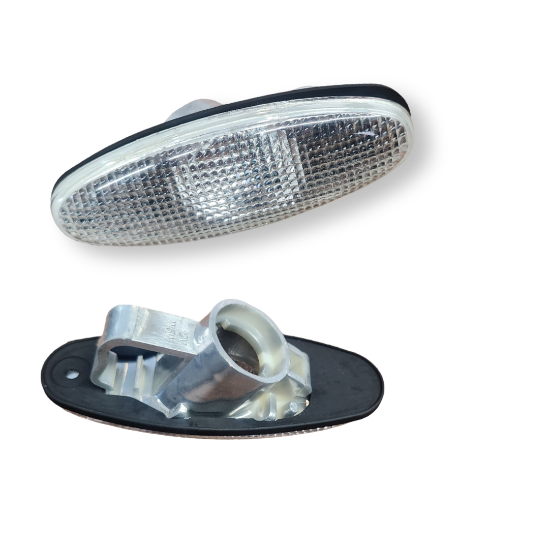 CP-001 - NEW - VT-VX GUARD BLINKER Passenger's / Driver's — Commodore ...